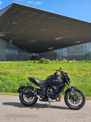 Melns CFMOTO 700 CL-X 2025 Tallina, ar dzinēja tilpumu 0.69 L un nobraukumu 2 tūkst. km par 4900 €, foto 3 vietnē AUTOMOTO.COM.LV