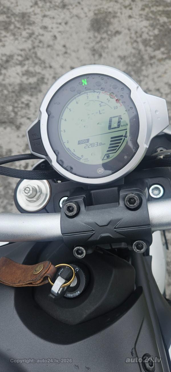 Grey CFMOTO 700 CL-X 2022 in Tallinn, with an engine capacity of 0.69 L and mileage of 2 thousand km for 3900 €, photo 5 on AUTOMOTO.COM.LV