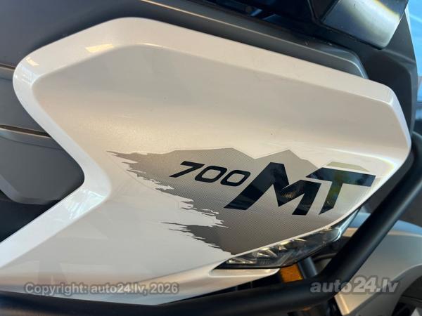 Melns CFMOTO 700 MT 2025 Tallina, ar dzinēja tilpumu 0.69 L un nobraukumu 1 tūkst. km par 6900 €, foto 3 vietnē AUTOMOTO.COM.LV