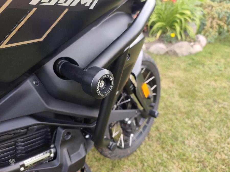 Melns CFMOTO 700 MT 2025 Mažeikiai, ar dzinēja tilpumu 0.69 L un nobraukumu 2 tūkst. km par 6000 €, foto 7 vietnē AUTOMOTO.COM.LV
