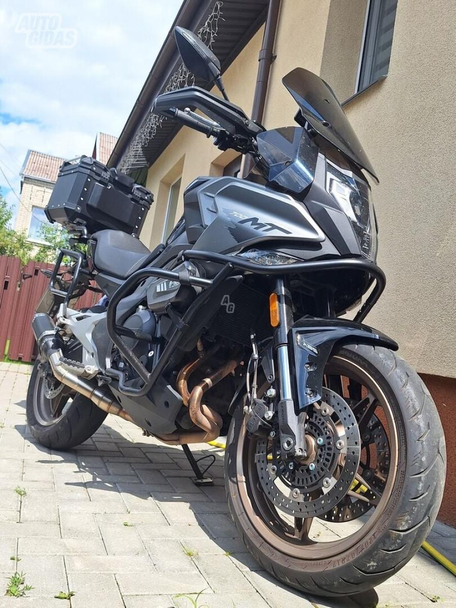 Black CFMOTO 700 MT 2025 in Kaunas, with an engine capacity of 0.70 L and mileage of 3 thousand km for 4500 €, photo 1 on AUTOMOTO.COM.LV