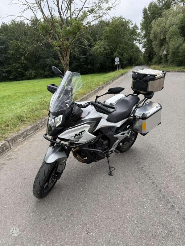 Белый CFMOTO 700 MT 2024 в Каунас, объемом двигателя 0.70 л и пробегом 9 тыс. км за 4800 €, фото 1 на AUTOMOTO.COM.LV