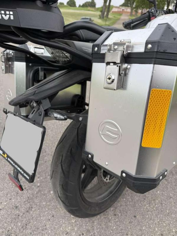 Белый CFMOTO 700 MT 2024 в Каунас, объемом двигателя 0.70 л и пробегом 9 тыс. км за 4800 €, фото 10 на AUTOMOTO.COM.LV