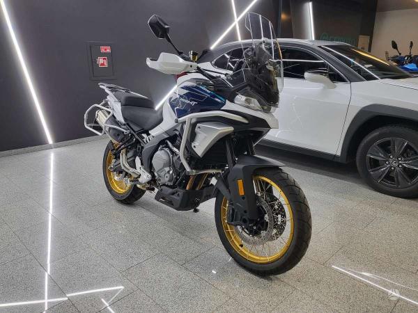 Balts CFMOTO 700 MT 2026 Šauļi, ar dzinēja tilpumu 0.69 L un nobraukumu 1 tūkst. km par 5450 €, foto 3 vietnē AUTOMOTO.COM.LV
