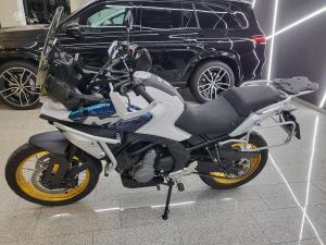 White CFMOTO 700 MT 2026 in Siauliai, with an engine capacity of 0.69 L and mileage of 1 thousand km for 5450 €, photo 6 on AUTOMOTO.COM.LV