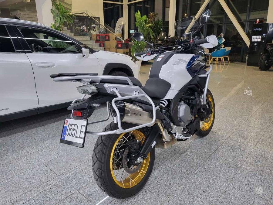 White CFMOTO 700 MT 2026 in Siauliai, with an engine capacity of 0.69 L and mileage of 1 thousand km for 5450 €, photo 8 on AUTOMOTO.COM.LV