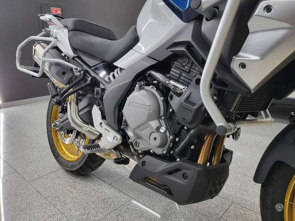 Balts CFMOTO 700 MT 2026 Šauļi, ar dzinēja tilpumu 0.69 L un nobraukumu 1 tūkst. km par 5450 €, foto 10 vietnē AUTOMOTO.COM.LV
