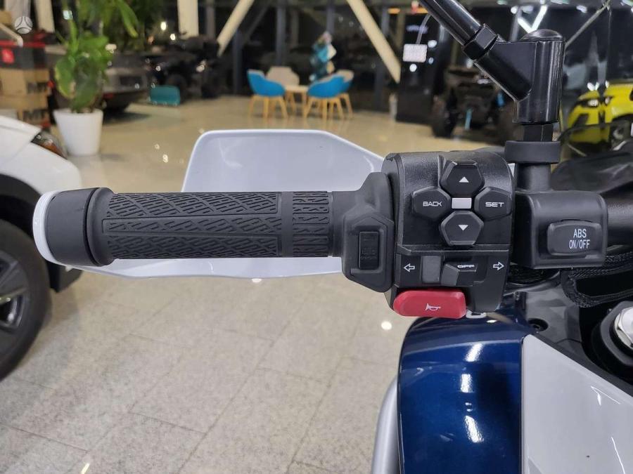 White CFMOTO 700 MT 2026 in Siauliai, with an engine capacity of 0.69 L and mileage of 1 thousand km for 5450 €, photo 12 on AUTOMOTO.COM.LV