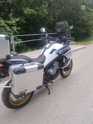 CFMOTO 800 Explore 2025 Mažeikiai, ar dzinēja tilpumu 0.80 L un nobraukumu 14 tūkst. km par 8500 €, foto 1 vietnē AUTOMOTO.COM.LV