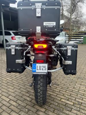 Black CFMOTO 800 MT 2024 in Tallinn, with an engine capacity of 0.80 L and mileage of 831 thousand km for 11000 €, photo 5 on AUTOMOTO.COM.LV