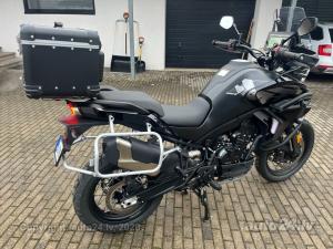 Black CFMOTO 800 MT 2024 in Tallinn, with an engine capacity of 0.80 L and mileage of 831 thousand km for 11000 €, photo 8 on AUTOMOTO.COM.LV