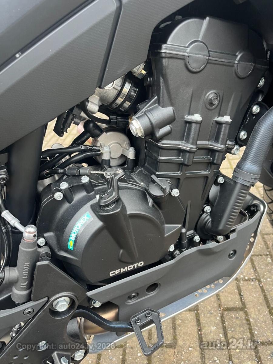 Black CFMOTO 800 MT 2024 in Tallinn, with an engine capacity of 0.80 L and mileage of 831 thousand km for 11000 €, photo 22 on AUTOMOTO.COM.LV