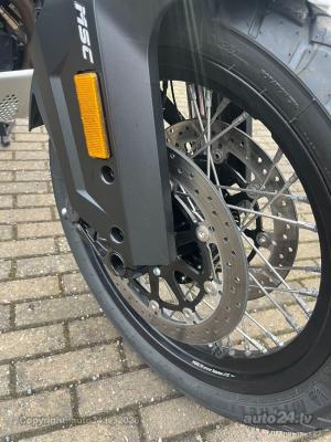 Black CFMOTO 800 MT 2024 in Tallinn, with an engine capacity of 0.80 L and mileage of 831 thousand km for 11000 €, photo 26 on AUTOMOTO.COM.LV