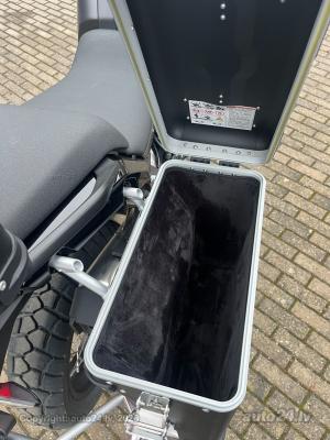 Black CFMOTO 800 MT 2024 in Tallinn, with an engine capacity of 0.80 L and mileage of 831 thousand km for 11000 €, photo 30 on AUTOMOTO.COM.LV