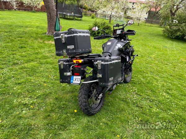 Черный CFMOTO 800 MT 2024 в Таллин, объемом двигателя 0.80 л и пробегом 7 тыс. км за 9000 €, фото 4 на AUTOMOTO.COM.LV
