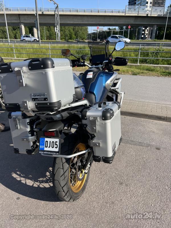 Blue CFMOTO 800 MT 2022 in Tallinn, with an engine capacity of 0.80 L and mileage of 5 thousand km for 8290 €, photo 4 on AUTOMOTO.COM.LV