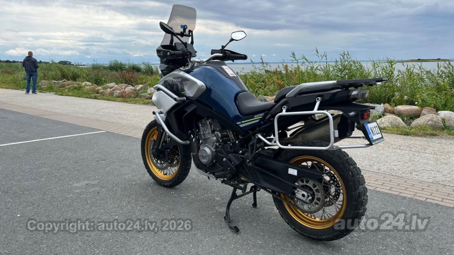 Blue CFMOTO 800 MT 2024 in Tallinn, with an engine capacity of 0.80 L and mileage of 9 thousand km for 7500 €, photo 3 on AUTOMOTO.COM.LV