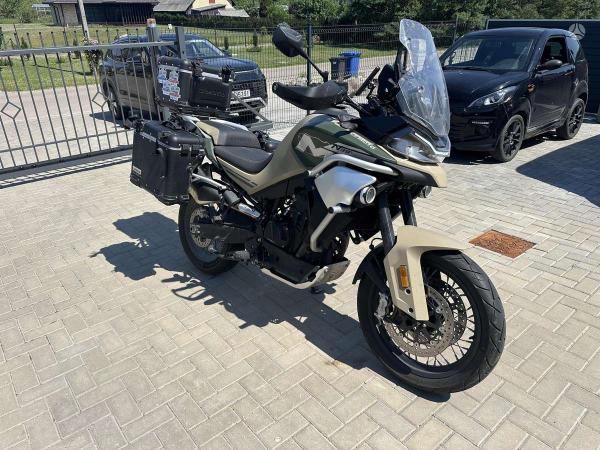 CFMOTO 800 MT 2023 Marijampole, ar dzinēja tilpumu 0.80 L un nobraukumu 7 tūkst. km par 6600 €, foto 4 vietnē AUTOMOTO.COM.LV