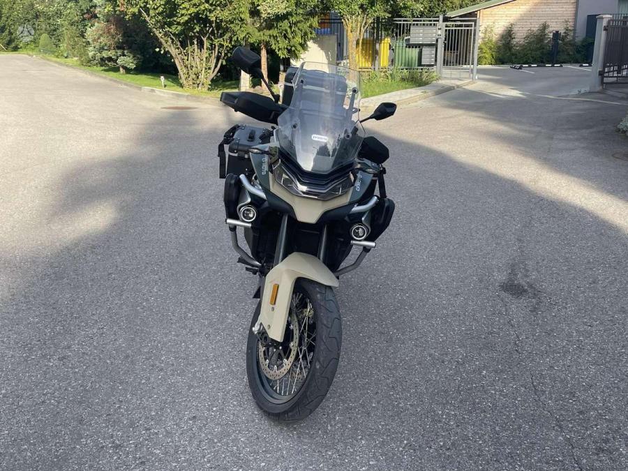 CFMOTO 800 MT 2023 in Kaunas, with an engine capacity of 0.80 L and mileage of 8 thousand km for 7999 €, photo 16 on AUTOMOTO.COM.LV