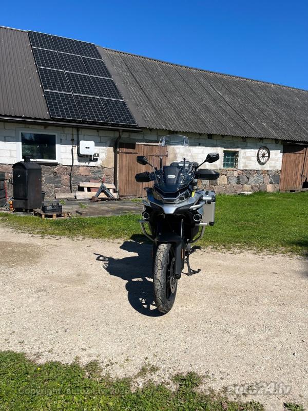 CFMOTO 800 MT 2024 in Tallinn, with an engine capacity of 0.80 L and mileage of 3 thousand km for 7200 €, photo 5 on AUTOMOTO.COM.LV