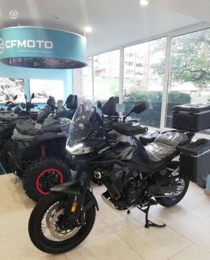 CFMOTO 800 MT 2025 Plungė, ar dzinēja tilpumu 0.80 L un nobraukumu 1 tūkst. km par 10990 €, foto 4 vietnē AUTOMOTO.COM.LV