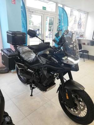 CFMOTO 800 MT 2025 Plungė, ar dzinēja tilpumu 0.80 L un nobraukumu 1 tūkst. km par 10990 €, foto 6 vietnē AUTOMOTO.COM.LV