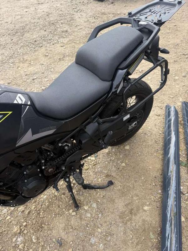 CFMOTO 800 MT 2025 Tauragė, ar dzinēja tilpumu 0.80 L un nobraukumu 5 tūkst. km par 3300 €, foto 5 vietnē AUTOMOTO.COM.LV