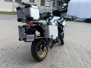Белый CFMOTO 800 MT 2025 в Каунас, объемом двигателя 0.80 л и пробегом 5 тыс. км за 9200 €, фото 4 на AUTOMOTO.COM.LV