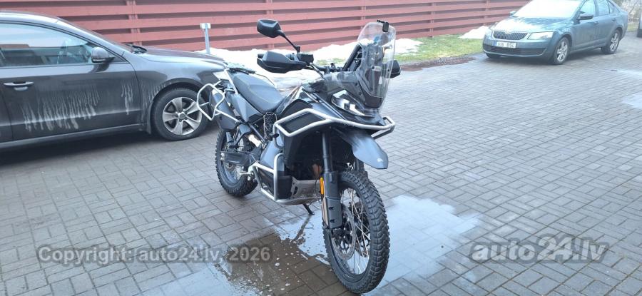 Черный CFMOTO 800MT-X 2025 в Пярну, объемом двигателя 0.80 л и пробегом 5 тыс. км за 7800 €, фото 5 на AUTOMOTO.COM.LV