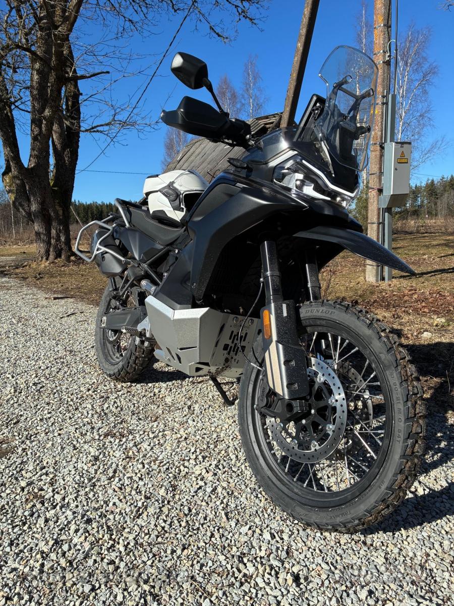 CFMOTO 800MT-X 2025 in Tallinn, with an engine capacity of 0.80 L and mileage of 3 thousand km for 7600 €, photo 1 on AUTOMOTO.COM.LV