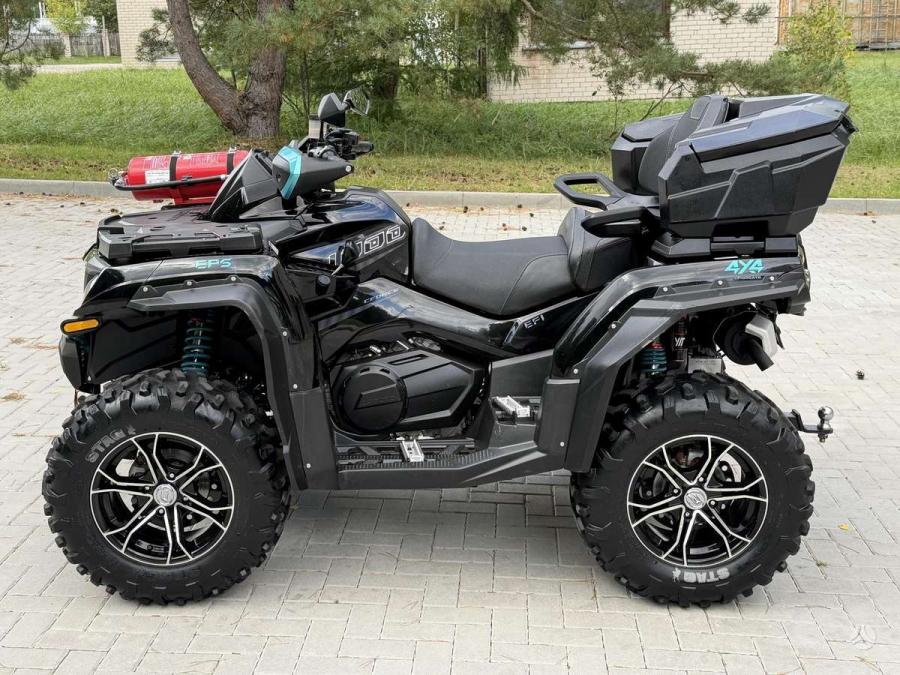 Black CFMOTO CFORCE 1000 2020 in Prienai, with an engine capacity of 1.00 L and mileage of 4 thousand km for 7450 €, photo 3 on AUTOMOTO.COM.LV
