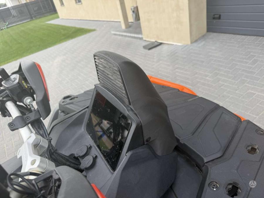 Melns CFMOTO CFORCE 1000 2024 Kėdainiai, ar dzinēja tilpumu 1.00 L un nobraukumu 6 tūkst. km par 9700 €, foto 8 vietnē AUTOMOTO.COM.LV