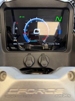 Zaļš CFMOTO CFORCE 1000 2025 Pērnava, ar dzinēja tilpumu 0.96 L un nobraukumu 0 tūkst. km par 9000 €, foto 8 vietnē AUTOMOTO.COM.LV