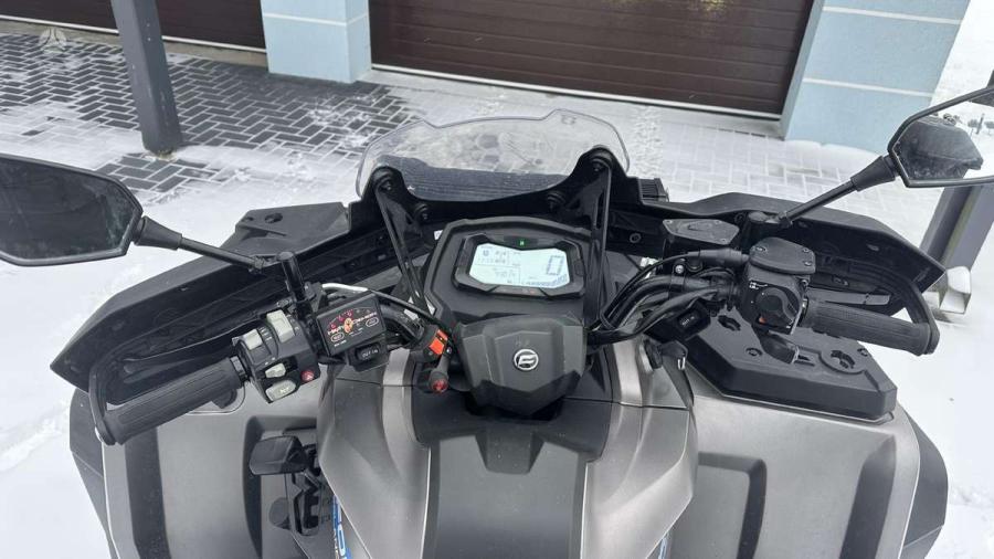Grey CFMOTO CFORCE 1000 2021 in Vilnius, with an engine capacity of 1.00 L and mileage of 4 thousand km for 8700 €, photo 7 on AUTOMOTO.COM.LV