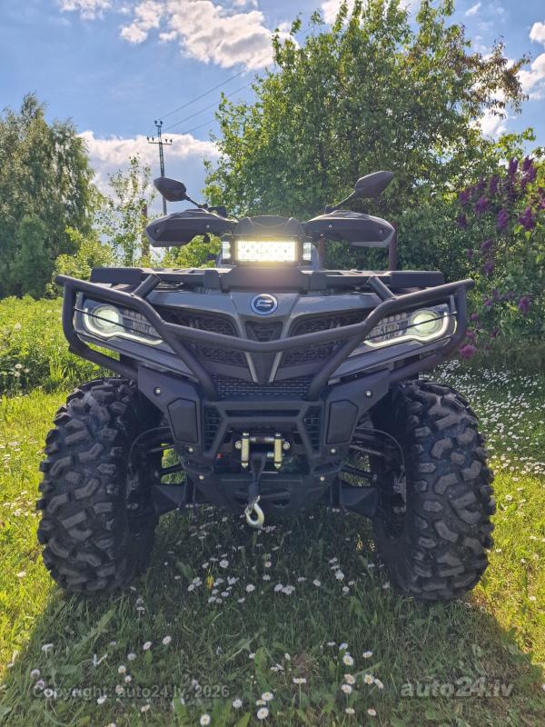 Grey CFMOTO CFORCE 1000 2022 in Rakvere, with an engine capacity of 0.96 L and mileage of 2 thousand km for 8000 €, photo 6 on AUTOMOTO.COM.LV