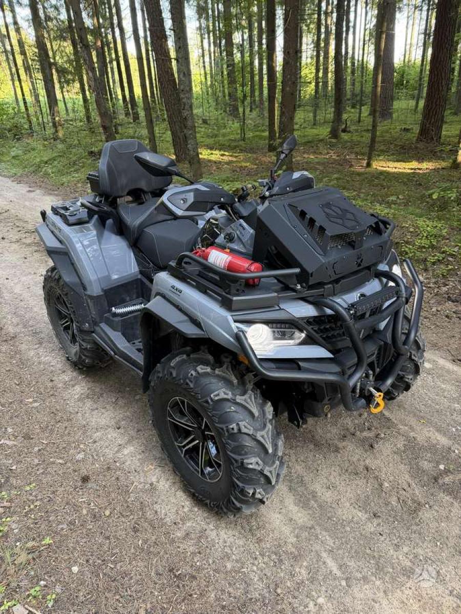 Pelēks CFMOTO CFORCE 1000 2023 Viļņa, ar dzinēja tilpumu 1.00 L un nobraukumu 2 tūkst. km par 9500 €, foto 4 vietnē AUTOMOTO.COM.LV