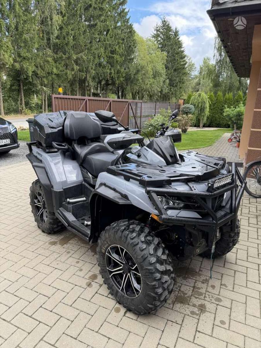 Grey CFMOTO CFORCE 1000 2023 in Vilnius, with an engine capacity of 1.00 L and mileage of 5 thousand km for 8700 €, photo 3 on AUTOMOTO.COM.LV