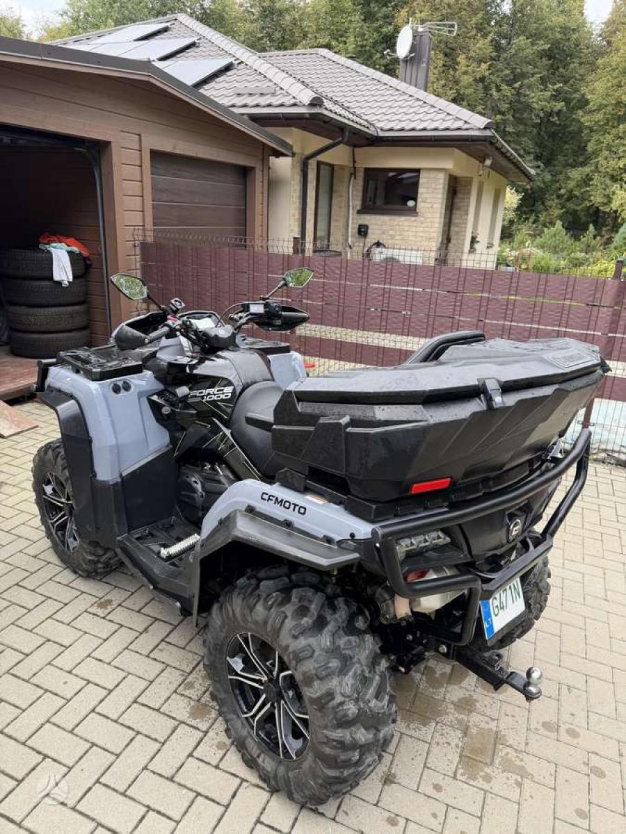 Grey CFMOTO CFORCE 1000 2023 in Vilnius, with an engine capacity of 1.00 L and mileage of 5 thousand km for 8700 €, photo 4 on AUTOMOTO.COM.LV