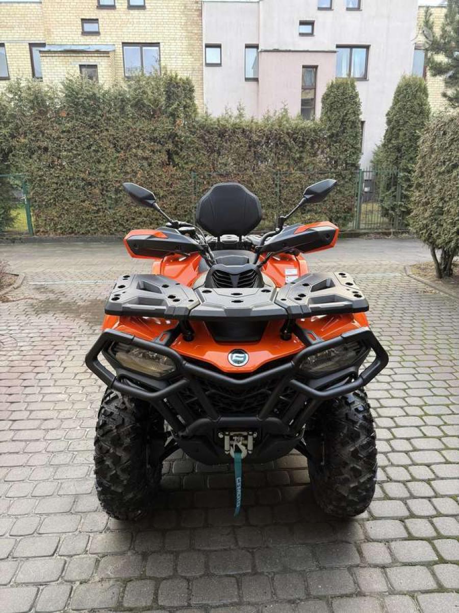Оранжевый CFMOTO CFORCE 520L 2025 в Вильнюс, объемом двигателя 0.50 л и пробегом 50 тыс. км за 6700 €, фото 1 на AUTOMOTO.COM.LV