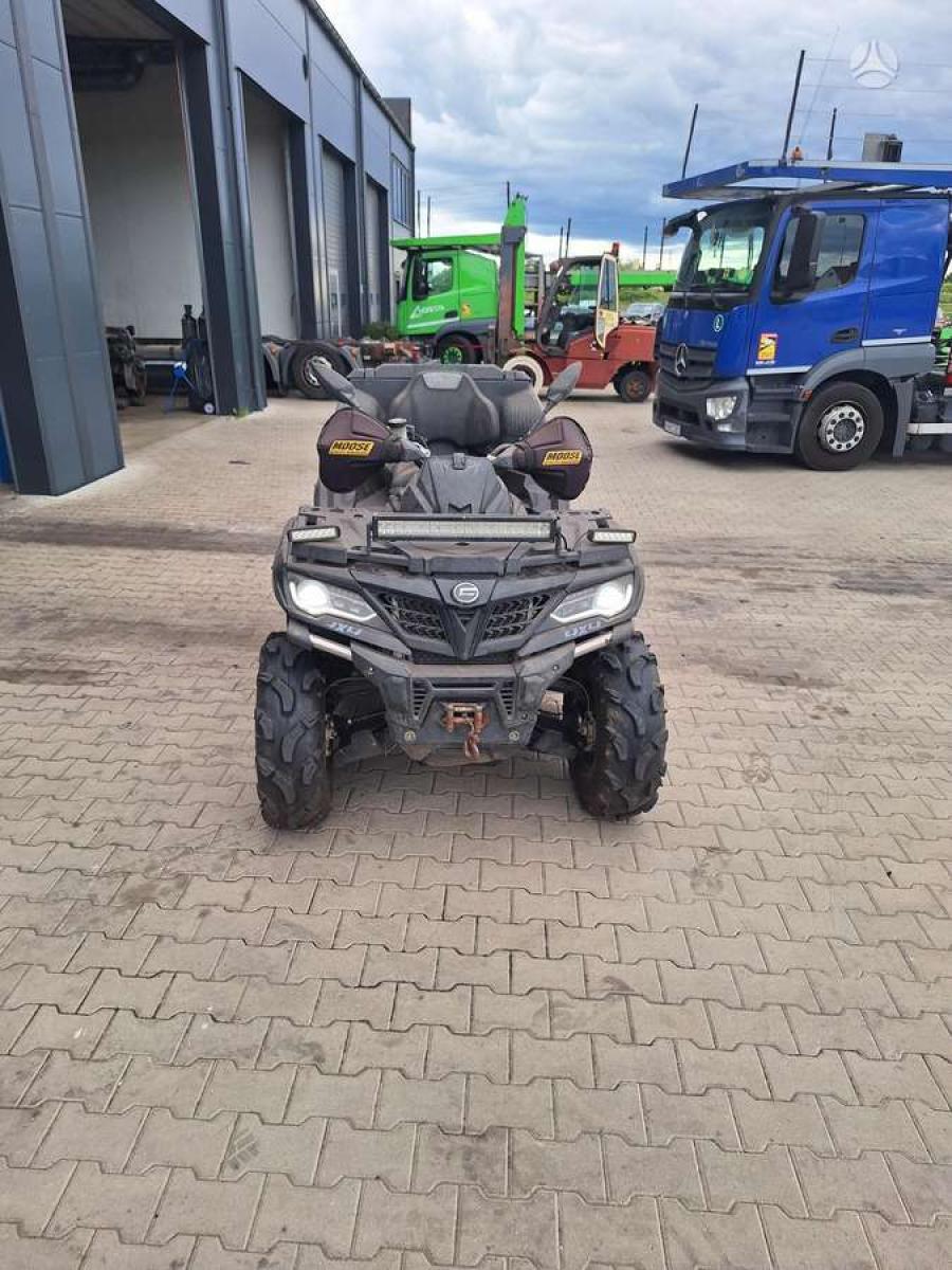Black CFMOTO CFORCE 850XC 2018 in Kaunas, with an engine capacity of 0.80 L and mileage of 9 thousand km for 6200 €, photo 4 on AUTOMOTO.COM.LV
