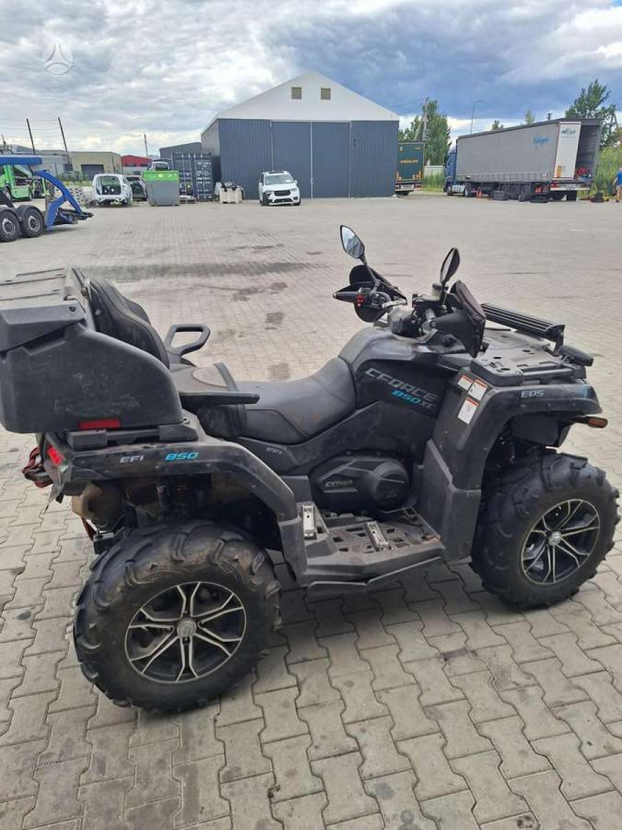 Black CFMOTO CFORCE 850XC 2018 in Kaunas, with an engine capacity of 0.80 L and mileage of 9 thousand km for 6200 €, photo 5 on AUTOMOTO.COM.LV