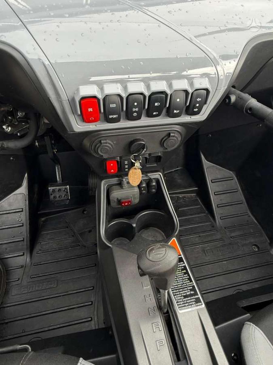 Grey CFMOTO ZFORCE 1000 2022 in Vilnius, with an engine capacity of 0.96 L and mileage of 3 thousand km for 11500 €, photo 17 on AUTOMOTO.COM.LV