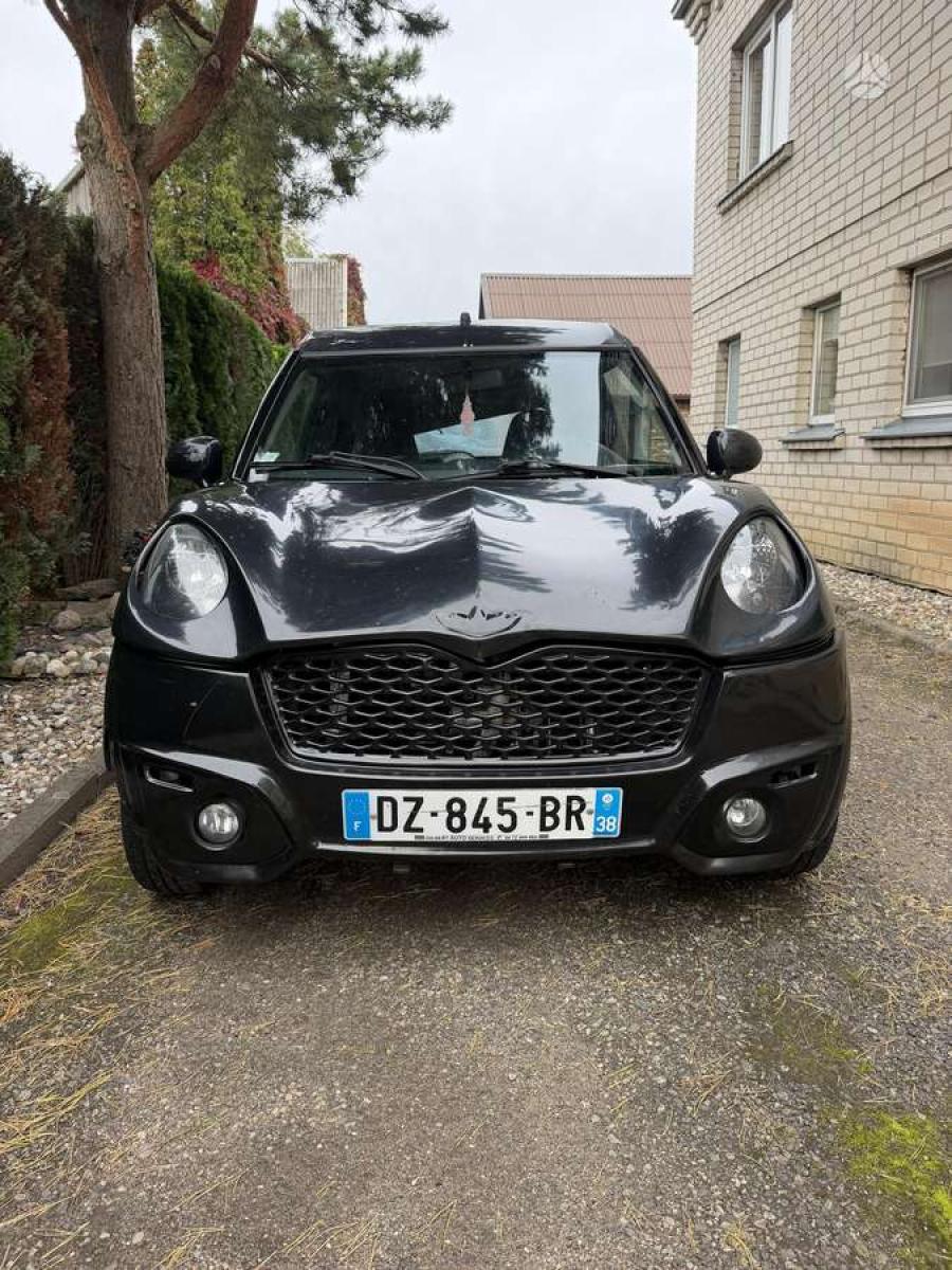 Black Chatenet CH 26 2016 in Kaunas, with an engine capacity of 0.49 L and mileage of 55 thousand km for 2900 €, photo 6 on AUTOMOTO.COM.LV