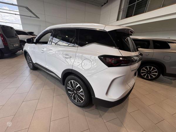 Balts Chery tiggo-7 2026 Kauņa, ar dzinēja tilpumu 1.50 L un nobraukumu 3 tūkst. km par 34990 €, foto 7 vietnē AUTOMOTO.COM.LV