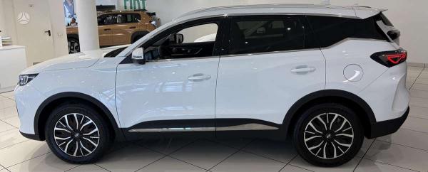 White Chery tiggo-7 2026 in Vilnius, with an engine capacity of 1.50 L and mileage of 0 thousand km for 34990 €, photo 5 on AUTOMOTO.COM.LV