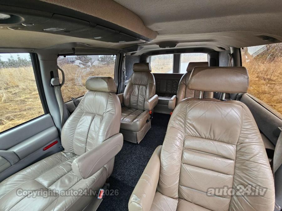 Melns Chevrolet Astro 1997 Tallina, ar dzinēja tilpumu 4.30 L un nobraukumu 196 tūkst. km par 5900 €, foto 21 vietnē AUTOMOTO.COM.LV
