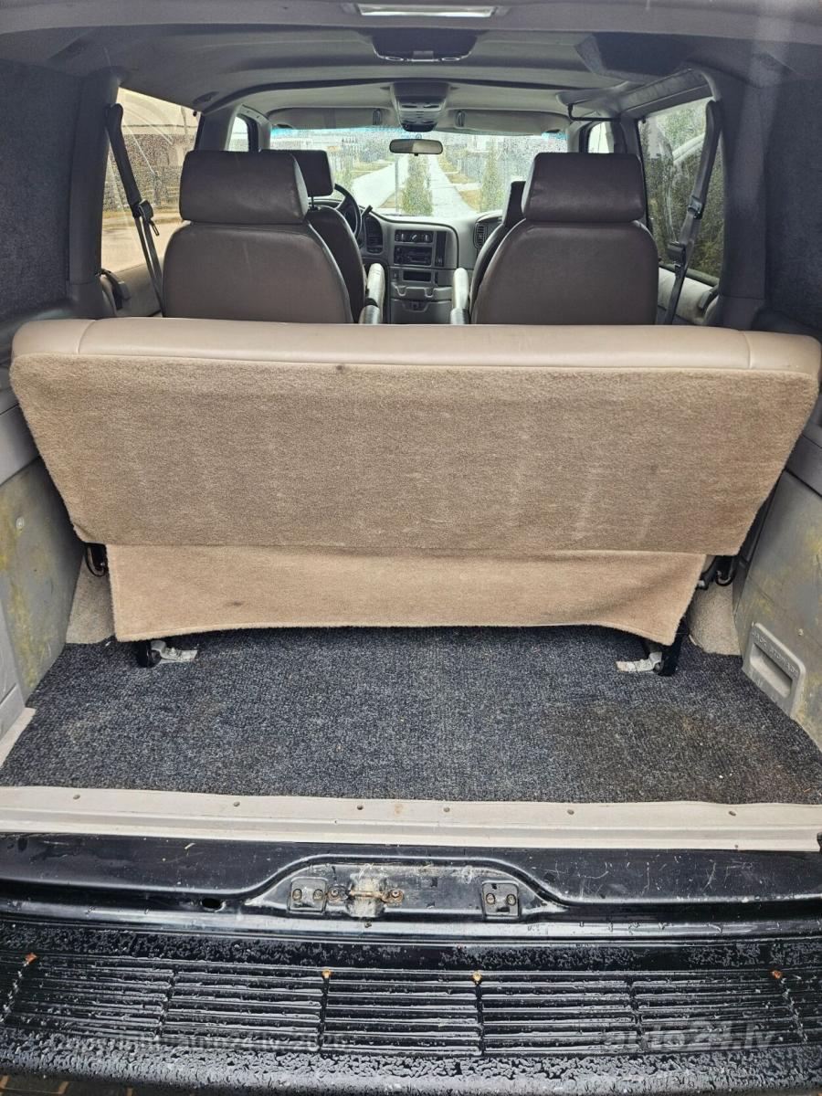 Melns Chevrolet Astro 1997 Tallina, ar dzinēja tilpumu 4.30 L un nobraukumu 196 tūkst. km par 5900 €, foto 25 vietnē AUTOMOTO.COM.LV