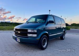 Zaļš Chevrolet Astro 1997 Tallina, ar dzinēja tilpumu 4.30 L un nobraukumu 248 tūkst. km par 7799 €, foto  vietnē AUTOMOTO.COM.LV
