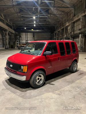 Sarkans Chevrolet Astro 1990 Tallina, ar dzinēja tilpumu 4.30 L un nobraukumu 0 tūkst. km par 7800 €, foto 4 vietnē AUTOMOTO.COM.LV