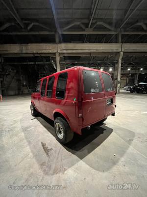 Sarkans Chevrolet Astro 1990 Tallina, ar dzinēja tilpumu 4.30 L un nobraukumu 0 tūkst. km par 7800 €, foto 6 vietnē AUTOMOTO.COM.LV